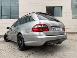 Серый Мерседес Е 270 2005 в Рига, объемом двигателя 2.70 л и пробегом 436 тыс. км за 2990 €, фото 5 на AUTOMOTO.COM.LV