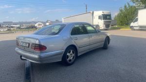 Mercedes-Benz E 270 2001 Marijampole, ar dzinēja tilpumu 2.70 L un nobraukumu 300 tūkst. km par 1700 €, foto 6 vietnē AUTOMOTO.COM.LV