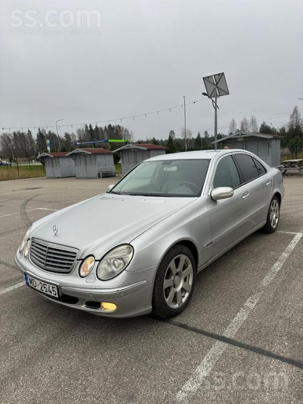 Mercedes-Benz E 270 2002 in Riga, with an engine capacity of 2.70 L and mileage of 380 thousand km for 2440 €, photo 2 on AUTOMOTO.COM.LV