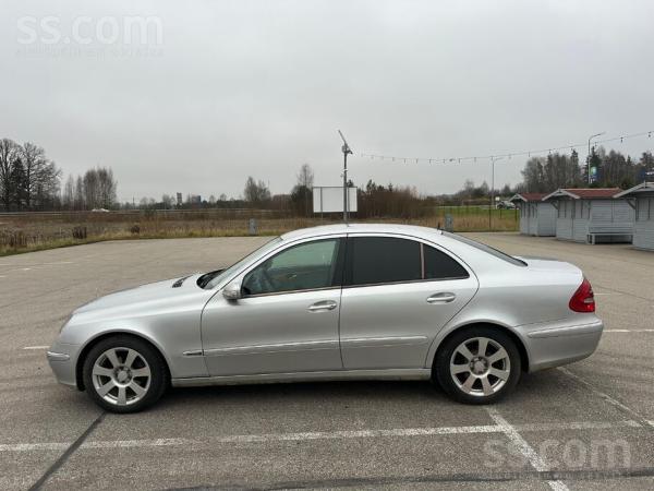 Mercedes-Benz E 270 2002 in Riga, with an engine capacity of 2.70 L and mileage of 380 thousand km for 2440 €, photo 3 on AUTOMOTO.COM.LV