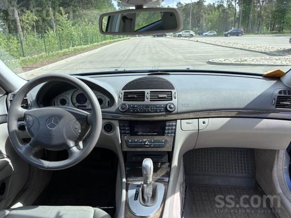 Mercedes-Benz E 270 2002 Daugavpils, ar dzinēja tilpumu 2.70 L un nobraukumu 543 tūkst. km par 2200 €, foto 10 vietnē AUTOMOTO.COM.LV