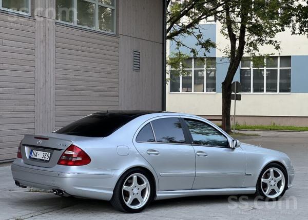 Mercedes-Benz E 270 2003 in Jelgava, with an engine capacity of 2.70 L and mileage of 284 thousand km for 4750 €, photo 10 on AUTOMOTO.COM.LV