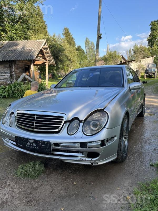 Mercedes-Benz E 270 2003 in Balvi, with an engine capacity of 2.70 L and mileage of 514 thousand km for 1000 €, photo 5 on AUTOMOTO.COM.LV