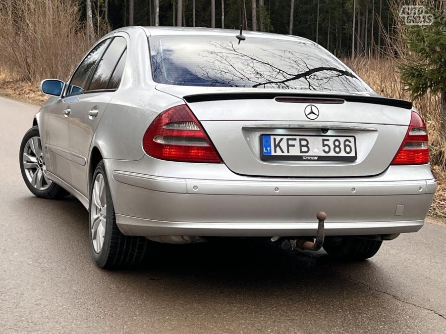 Mercedes-Benz E 270 2003 in Sirvintos, with an engine capacity of 2.70 L and mileage of 430 thousand km for 2750 €, photo 8 on AUTOMOTO.COM.LV