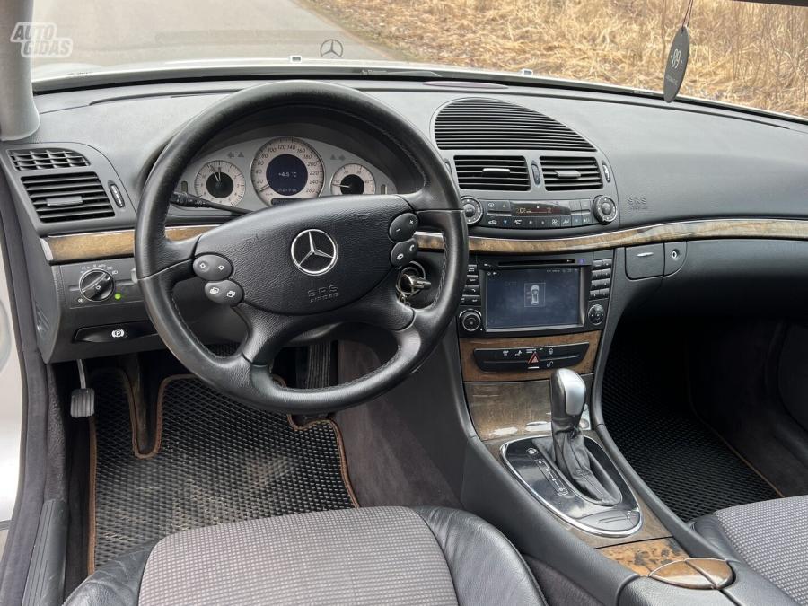 Mercedes-Benz E 270 2003 in Sirvintos, with an engine capacity of 2.70 L and mileage of 430 thousand km for 2750 €, photo 12 on AUTOMOTO.COM.LV