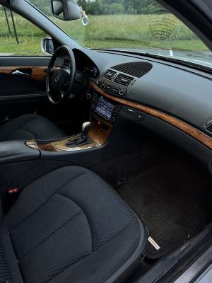 Mercedes-Benz E 270 2003 in Kivioli, with an engine capacity of 2.70 L and mileage of 0 thousand km for 1900 €, photo 22 on AUTOMOTO.COM.LV