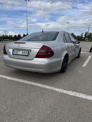 Mercedes-Benz E 270 2003 in Siauliai, with an engine capacity of 2.70 L and mileage of 316 thousand km for 2450 €, photo 4 on AUTOMOTO.COM.LV