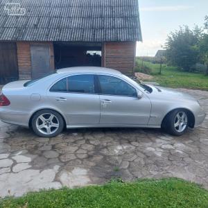 Mercedes-Benz E 270 2003 in Alytus, with an engine capacity of 2.70 L and mileage of 350 thousand km for 2000 €, photo 4 on AUTOMOTO.COM.LV