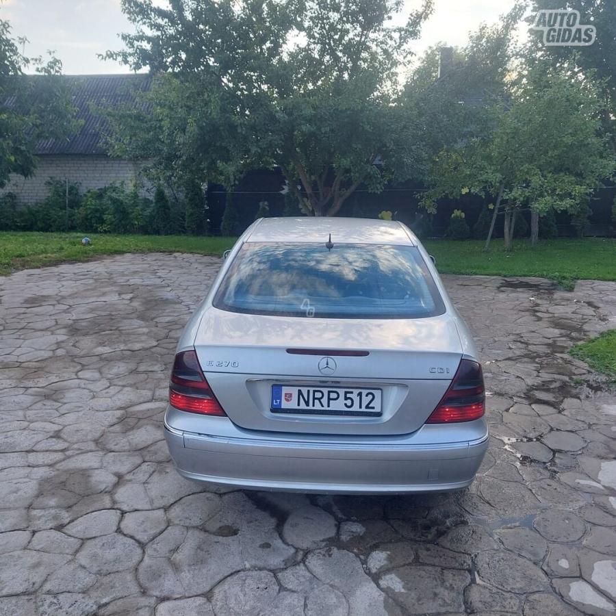 Mercedes-Benz E 270 2003 in Alytus, with an engine capacity of 2.70 L and mileage of 350 thousand km for 2000 €, photo 6 on AUTOMOTO.COM.LV