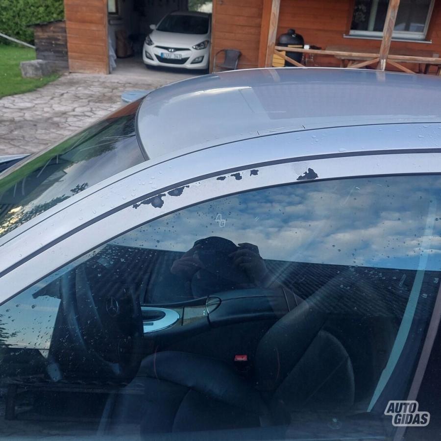 Mercedes-Benz E 270 2003 in Alytus, with an engine capacity of 2.70 L and mileage of 350 thousand km for 2000 €, photo 14 on AUTOMOTO.COM.LV