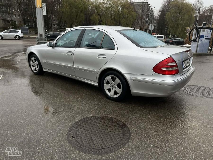 Mercedes-Benz E 270 2004 Kauņa, ar dzinēja tilpumu 2.70 L un nobraukumu 370 tūkst. km par 2650 €, foto 4 vietnē AUTOMOTO.COM.LV