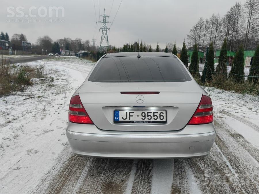 Mercedes-Benz E 270 2004 in Riga, with an engine capacity of 2.70 L and mileage of 282 thousand km for 3100 €, photo 4 on AUTOMOTO.COM.LV