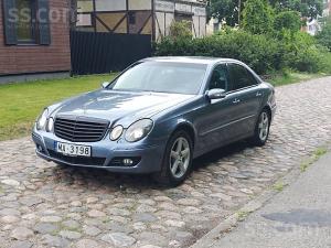 Mercedes-Benz E 270 2004 Rīga, ar dzinēja tilpumu 2.70 L un nobraukumu 0 tūkst. km par 2800 €, foto  vietnē AUTOMOTO.COM.LV