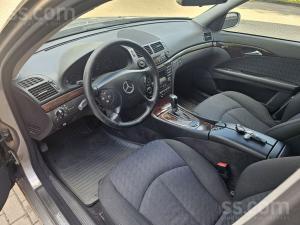 Mercedes-Benz E 270 2005 in Riga, with an engine capacity of 2.70 L and mileage of 318 thousand km for 2000 €, photo 10 on AUTOMOTO.COM.LV