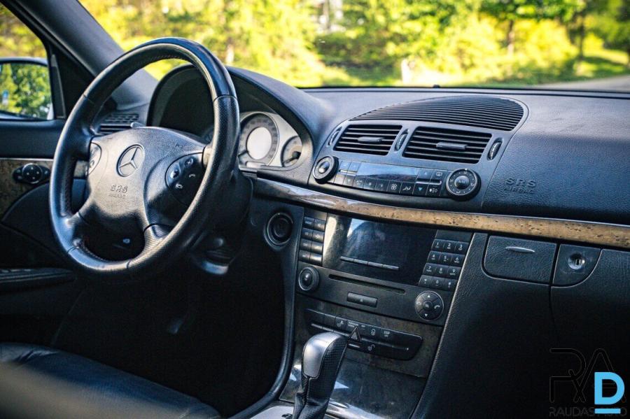 Mercedes-Benz E 270 2005 Rīga, ar dzinēja tilpumu 2.70 L un nobraukumu 389 tūkst. km par 1990 €, foto 6 vietnē AUTOMOTO.COM.LV