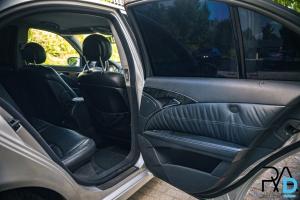 Mercedes-Benz E 270 2005 Rīga, ar dzinēja tilpumu 2.70 L un nobraukumu 389 tūkst. km par 1990 €, foto 9 vietnē AUTOMOTO.COM.LV