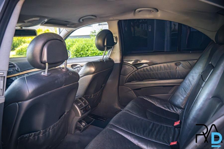 Mercedes-Benz E 270 2005 Rīga, ar dzinēja tilpumu 2.70 L un nobraukumu 389 tūkst. km par 1990 €, foto 11 vietnē AUTOMOTO.COM.LV