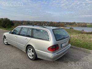 Mercedes-Benz E 270 2000 Saldus, ar dzinēja tilpumu 2.70 L un nobraukumu 300 tūkst. km par 4000 €, foto 4 vietnē AUTOMOTO.COM.LV