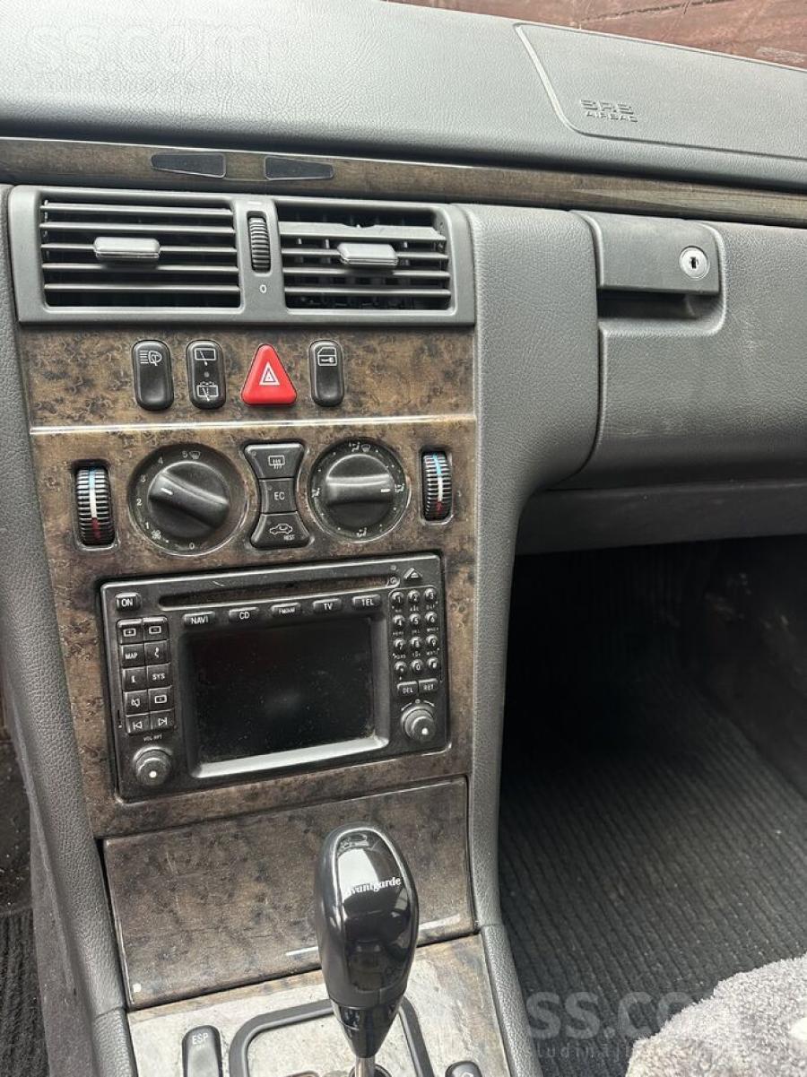 Mercedes-Benz E 270 2000 Saldus, ar dzinēja tilpumu 2.70 L un nobraukumu 300 tūkst. km par 4000 €, foto 6 vietnē AUTOMOTO.COM.LV