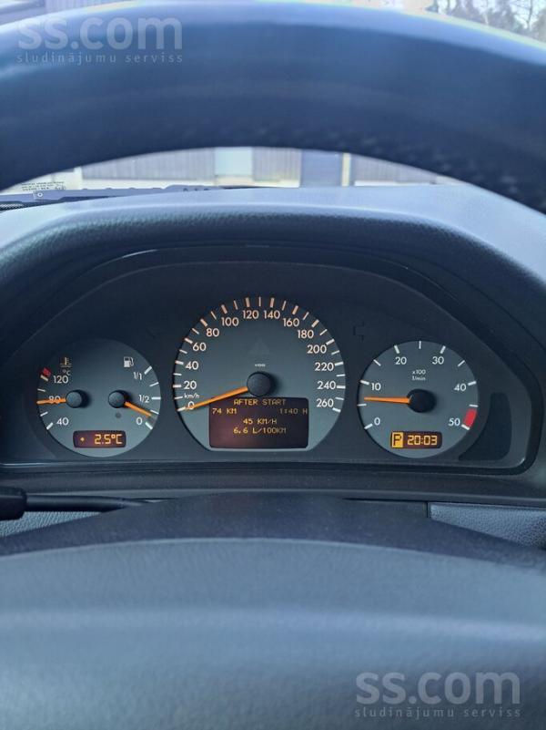 Mercedes-Benz E 270 2001 in Riga, with an engine capacity of 2.70 L and mileage of 364 thousand km for 2600 €, photo 6 on AUTOMOTO.COM.LV