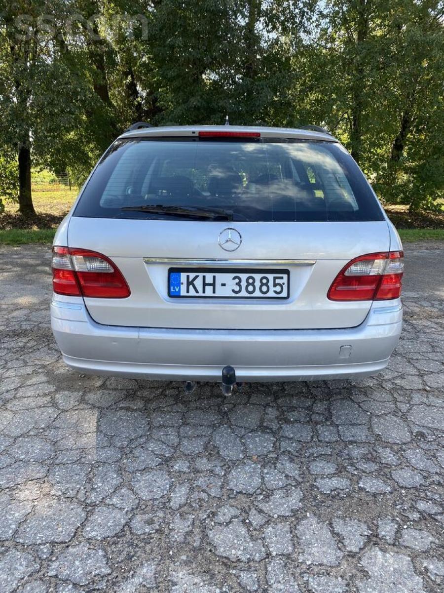 Mercedes-Benz E 270 2003 in Jelgava, with an engine capacity of 2.70 L and mileage of 382 thousand km for 1900 €, photo 5 on AUTOMOTO.COM.LV