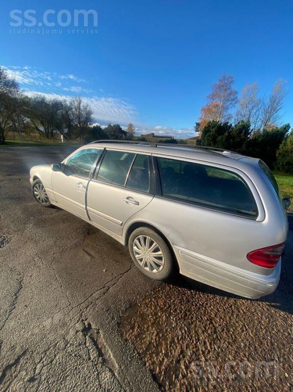 Mercedes-Benz E 270 2003 in Liepaja, with an engine capacity of 2.70 L and mileage of 380 thousand km for 1429 €, photo 1 on AUTOMOTO.COM.LV