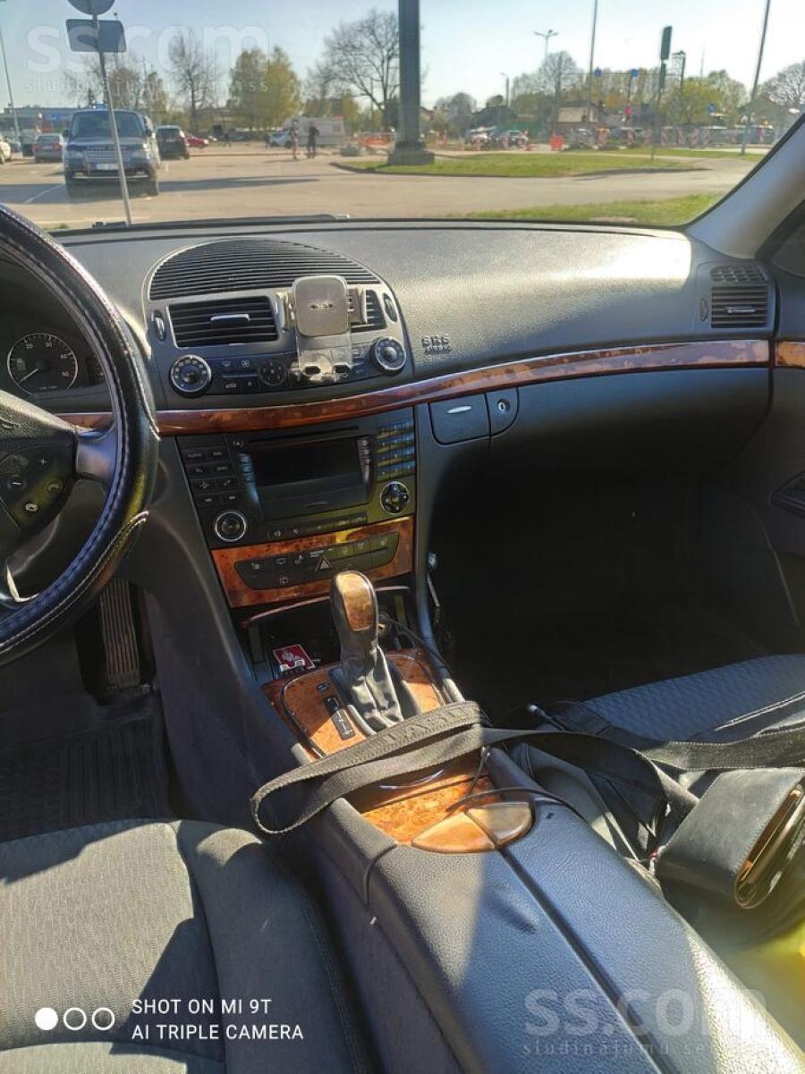 Mercedes-Benz E 270 2003 Rīga, ar dzinēja tilpumu 2.70 L un nobraukumu 303 tūkst. km par 2075 €, foto 6 vietnē AUTOMOTO.COM.LV