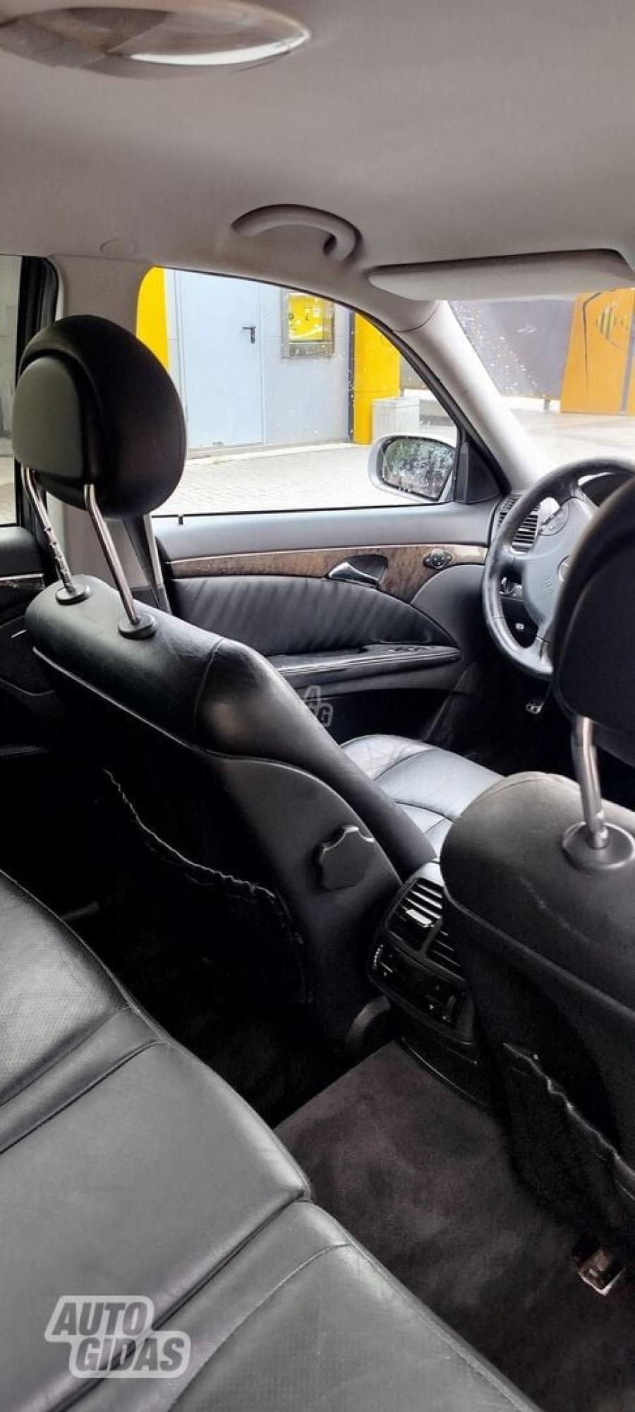 Mercedes-Benz E 270 2003 Jurbarkas, ar dzinēja tilpumu 2.70 L un nobraukumu 296 tūkst. km par 1800 €, foto 16 vietnē AUTOMOTO.COM.LV