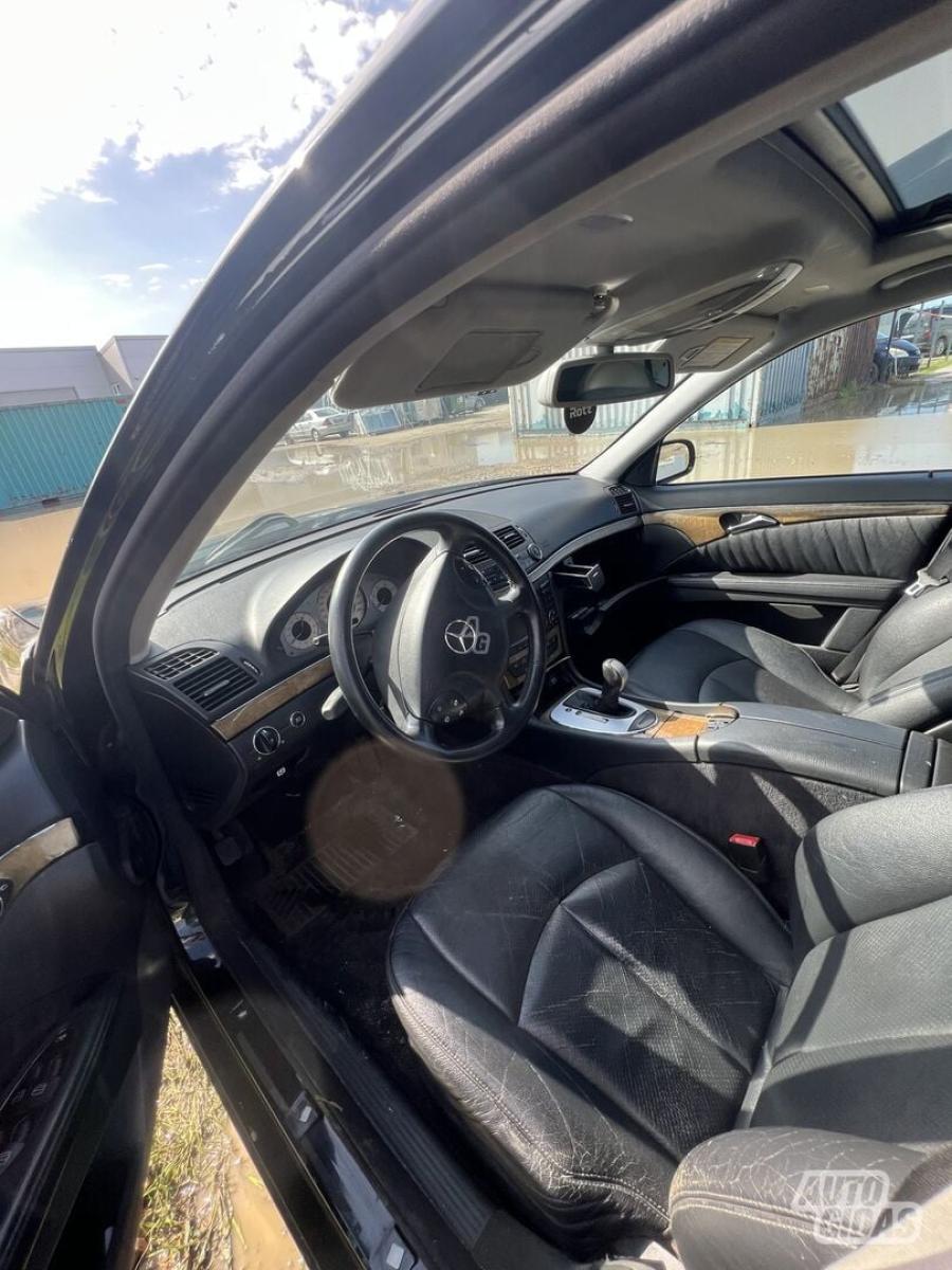 Mercedes-Benz E 270 2003 Kauņa, ar dzinēja tilpumu 2.70 L un nobraukumu 300 tūkst. km par 550 €, foto 6 vietnē AUTOMOTO.COM.LV