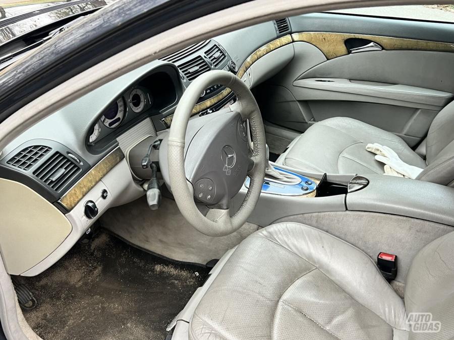 Мерседес Е 270 2003 в Ширвинтос, объемом двигателя 2.70 л и пробегом 370 тыс. км за 2000 €, фото 10 на AUTOMOTO.COM.LV