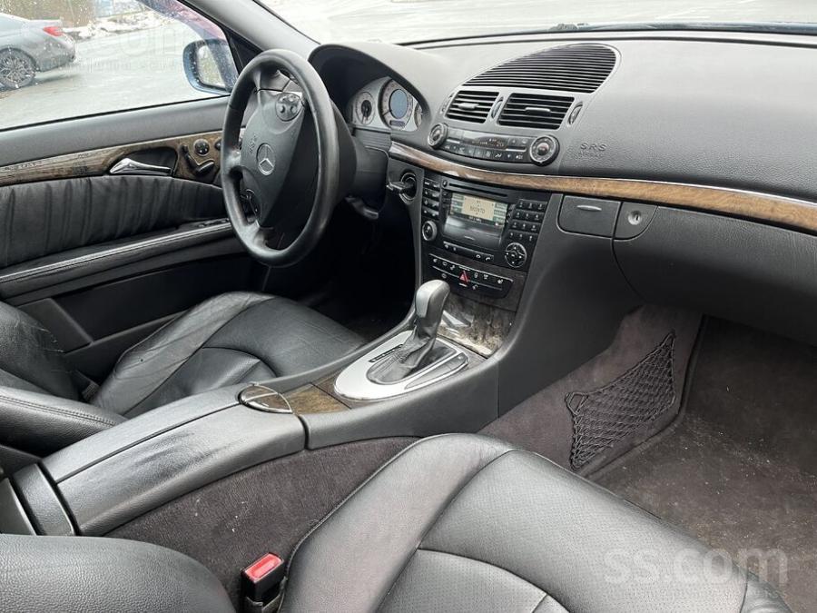 Mercedes-Benz E 270 2004 Rīga, ar dzinēja tilpumu 2.70 L un nobraukumu 413 tūkst. km par 2500 €, foto 9 vietnē AUTOMOTO.COM.LV