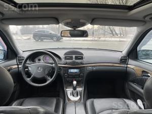 Mercedes-Benz E 270 2004 Rīga, ar dzinēja tilpumu 2.70 L un nobraukumu 413 tūkst. km par 2500 €, foto 12 vietnē AUTOMOTO.COM.LV
