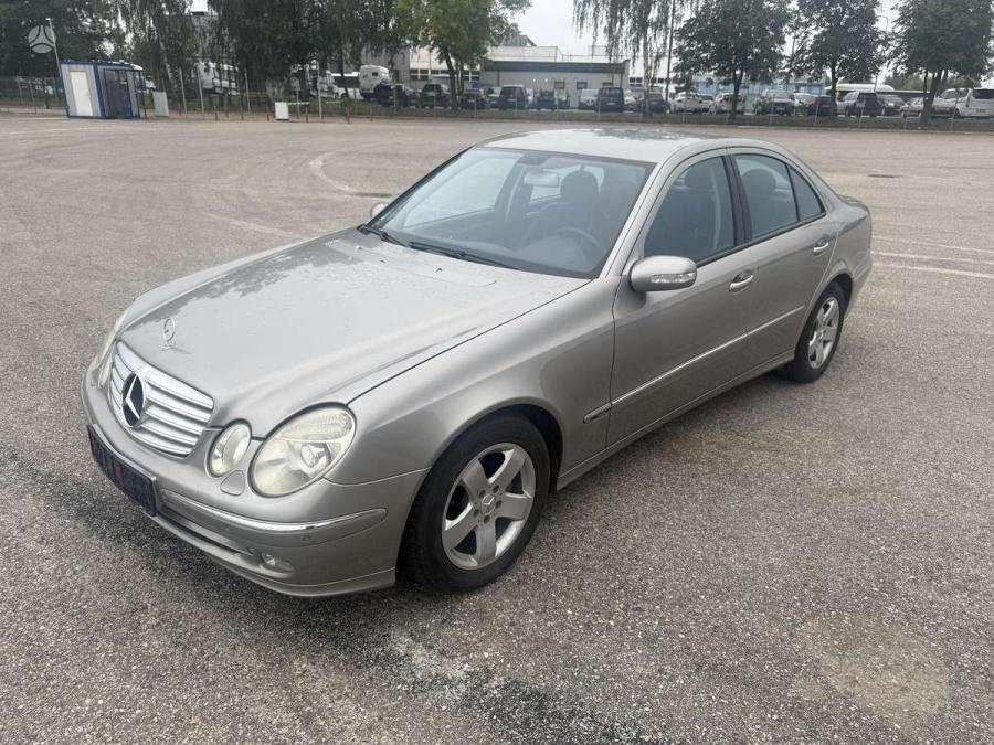 Dzeltens Mercedes-Benz E 270 2003 Marijampole, ar dzinēja tilpumu 2.70 L un nobraukumu 367 tūkst. km par 2700 €, foto 1 vietnē AUTOMOTO.COM.LV