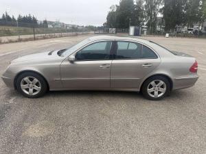Dzeltens Mercedes-Benz E 270 2003 Marijampole, ar dzinēja tilpumu 2.70 L un nobraukumu 367 tūkst. km par 2700 €, foto 3 vietnē AUTOMOTO.COM.LV