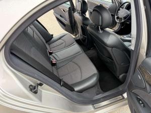 Dzeltens Mercedes-Benz E 270 2003 Marijampole, ar dzinēja tilpumu 2.70 L un nobraukumu 367 tūkst. km par 2700 €, foto 13 vietnē AUTOMOTO.COM.LV