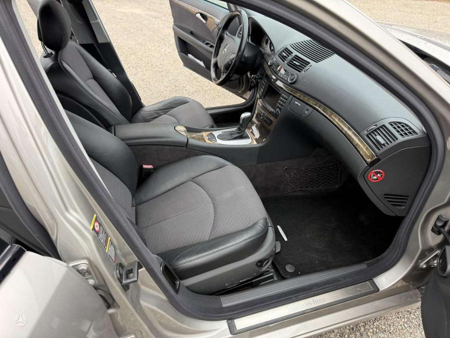 Dzeltens Mercedes-Benz E 270 2003 Marijampole, ar dzinēja tilpumu 2.70 L un nobraukumu 367 tūkst. km par 2700 €, foto 14 vietnē AUTOMOTO.COM.LV