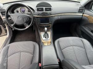 Dzeltens Mercedes-Benz E 270 2003 Marijampole, ar dzinēja tilpumu 2.70 L un nobraukumu 367 tūkst. km par 2700 €, foto 15 vietnē AUTOMOTO.COM.LV