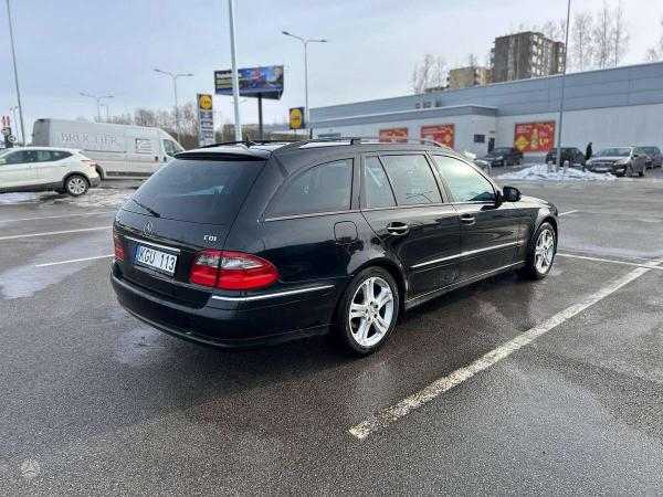 Black Mercedes-Benz E 280 2007 in Vievis, with an engine capacity of 2.99 L and mileage of 390 thousand km for 2000 €, photo 6 on AUTOMOTO.COM.LV