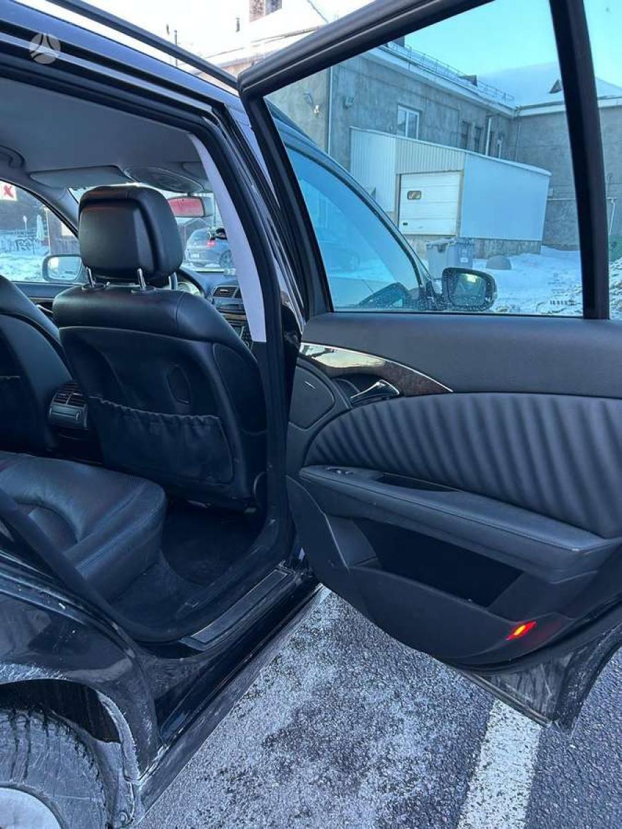 Melns Mercedes-Benz E 280 2007 Vievis, ar dzinēja tilpumu 2.99 L un nobraukumu 390 tūkst. km par 2000 €, foto 22 vietnē AUTOMOTO.COM.LV