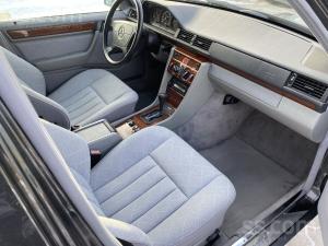 Melns Mercedes-Benz E 280 1995 Jelgava, ar dzinēja tilpumu 2.80 L un nobraukumu 249 tūkst. km par 9100 €, foto 16 vietnē AUTOMOTO.COM.LV