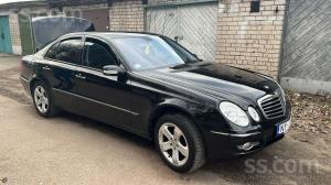 Melns Mercedes-Benz E 280 2005 Daugavpils, ar dzinēja tilpumu 3.00 L un nobraukumu 308 tūkst. km par 2690 €, foto 2 vietnē AUTOMOTO.COM.LV