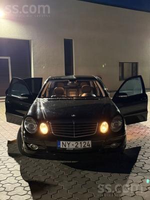 Melns Mercedes-Benz E 280 2005 Daugavpils, ar dzinēja tilpumu 3.00 L un nobraukumu 308 tūkst. km par 2690 €, foto 5 vietnē AUTOMOTO.COM.LV