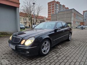 Black Mercedes-Benz E 280 2005 in Klaipeda, with an engine capacity of 3.00 L and mileage of 280 thousand km for 3500 €, photo 2 on AUTOMOTO.COM.LV