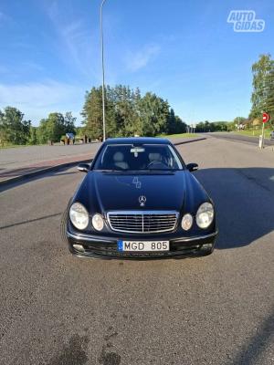 Melns Mercedes-Benz E 280 2005 Zarasai, ar dzinēja tilpumu 3.20 L un nobraukumu 425 tūkst. km par 2600 €, foto 4 vietnē AUTOMOTO.COM.LV
