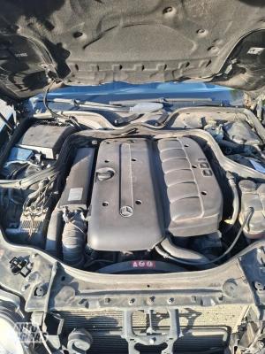 Melns Mercedes-Benz E 280 2005 Zarasai, ar dzinēja tilpumu 3.20 L un nobraukumu 425 tūkst. km par 2600 €, foto 11 vietnē AUTOMOTO.COM.LV