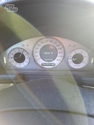 Melns Mercedes-Benz E 280 2005 Zarasai, ar dzinēja tilpumu 3.20 L un nobraukumu 425 tūkst. km par 2600 €, foto 12 vietnē AUTOMOTO.COM.LV