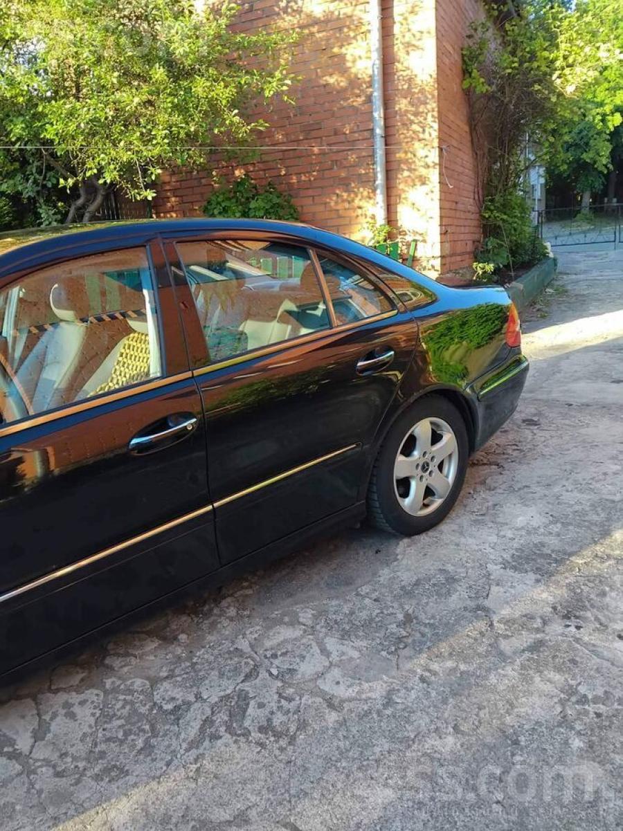 Melns Mercedes-Benz E 280 2005 Rīga, ar dzinēja tilpumu 3.20 L un nobraukumu 340 tūkst. km par 2200 €, foto 7 vietnē AUTOMOTO.COM.LV