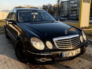 Melns Mercedes-Benz E 280 2006 Kauņa, ar dzinēja tilpumu 3.20 L un nobraukumu 426 tūkst. km par 1750 €, foto 8 vietnē AUTOMOTO.COM.LV