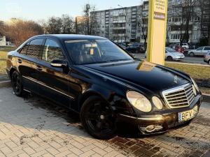 Melns Mercedes-Benz E 280 2006 Kauņa, ar dzinēja tilpumu 3.20 L un nobraukumu 426 tūkst. km par 1750 €, foto 9 vietnē AUTOMOTO.COM.LV