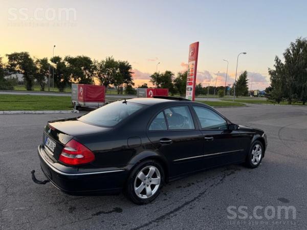 Melns Mercedes-Benz E 280 2006 Rīga, ar dzinēja tilpumu 3.00 L un nobraukumu 350 tūkst. km par 1280 €, foto 2 vietnē AUTOMOTO.COM.LV